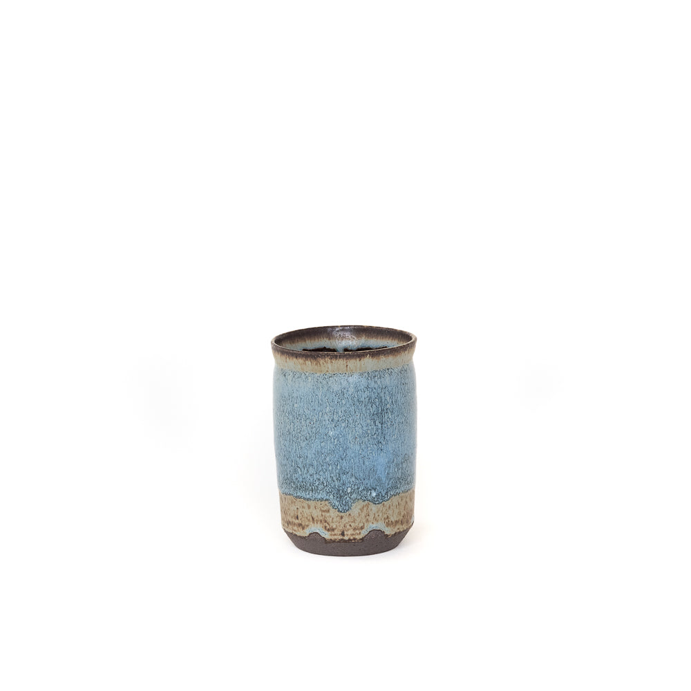 Rimmed Cornflower Cylinder – Snows Point Pottery
