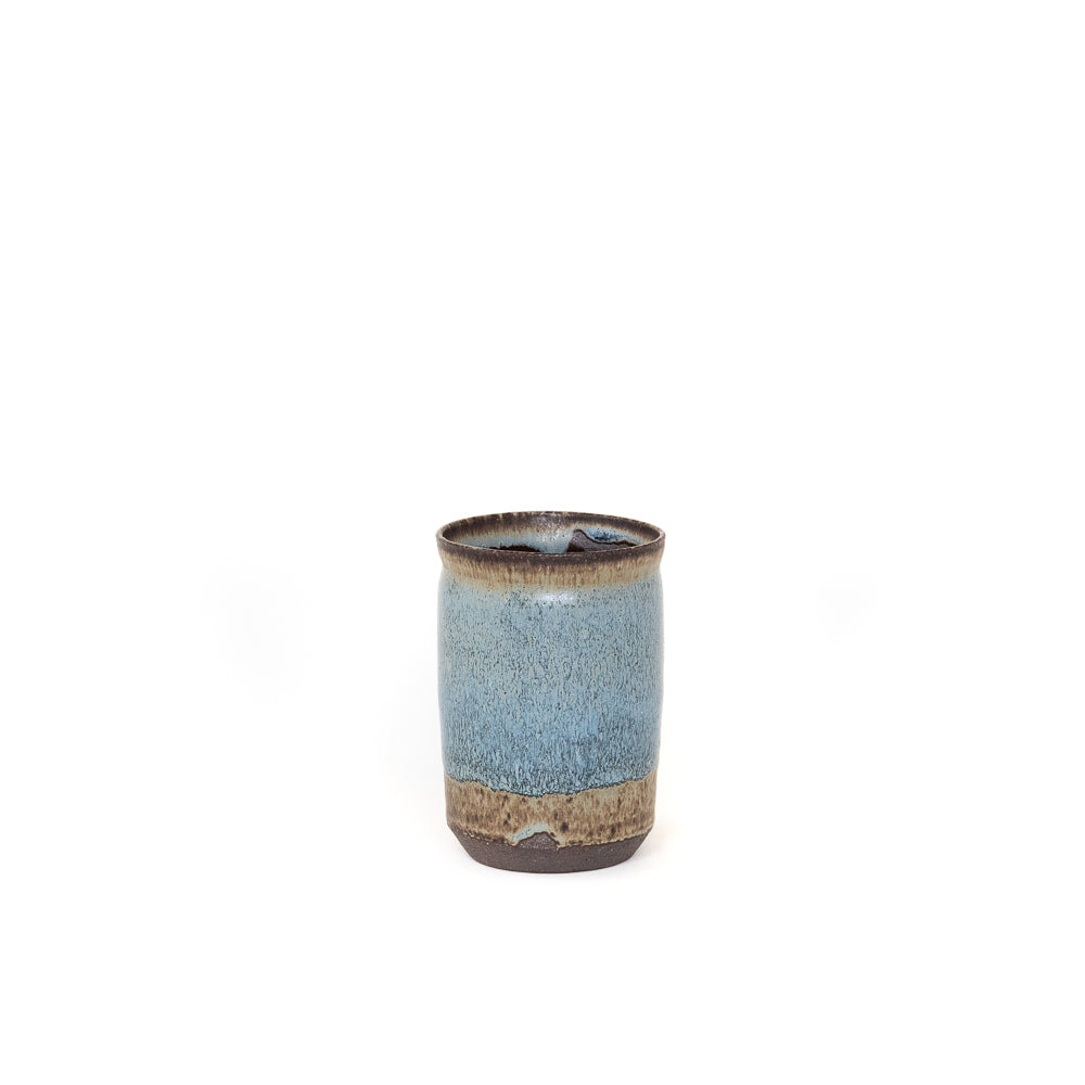 Rimmed Cornflower Cylinder – Snows Point Pottery